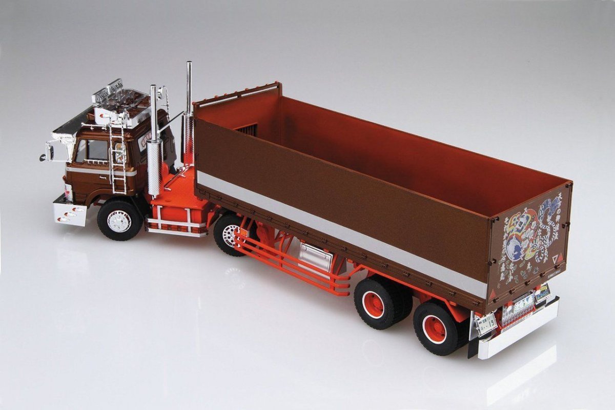 Plastbyggesæt lastbil med trailer 1/32 - Lastbiler - Modeltraktor.dk